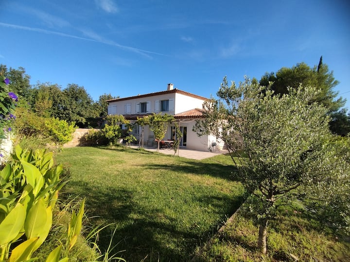 Charmante Petite Villa - La Crau