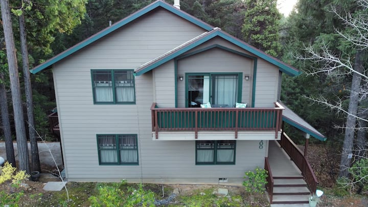 Bed And Breakfast  Two Private Bedrooms/baths - Dunsmuir, CA