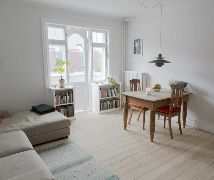Cosy Quiet Close To Center - Copenhaguen