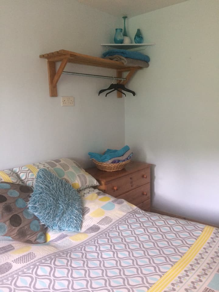 Double Room, Peaceful Location, Magnificent Views. - Tiverton Castle