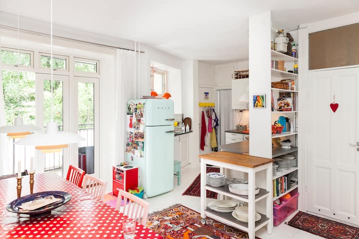 3 Bedroom Chic In Frederiksberg - Copenhagen