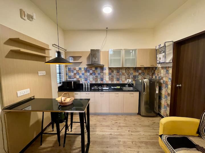 Elegant & Premium Home In Bangalore - Bangalore