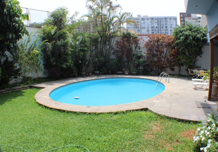 202 Ideal Location In San Isidro, Luxury Suite - Peru