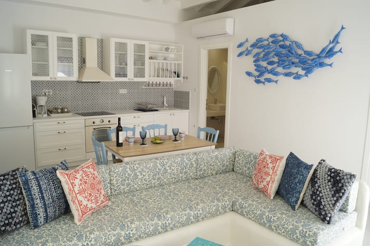 Monsoon Skiathos Luxury Home For 4 - Skiathos