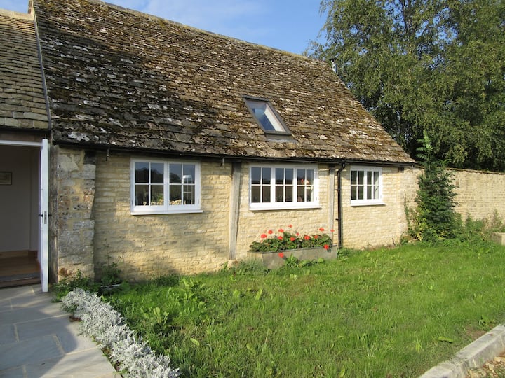 The Cart Shed - Cirencester