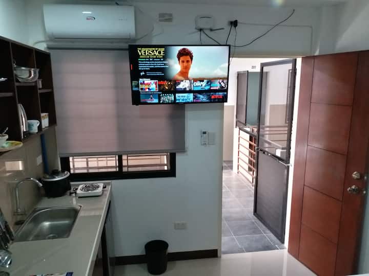 Budget Studio | Near Clark, Airport & Nightlife - Angeles
