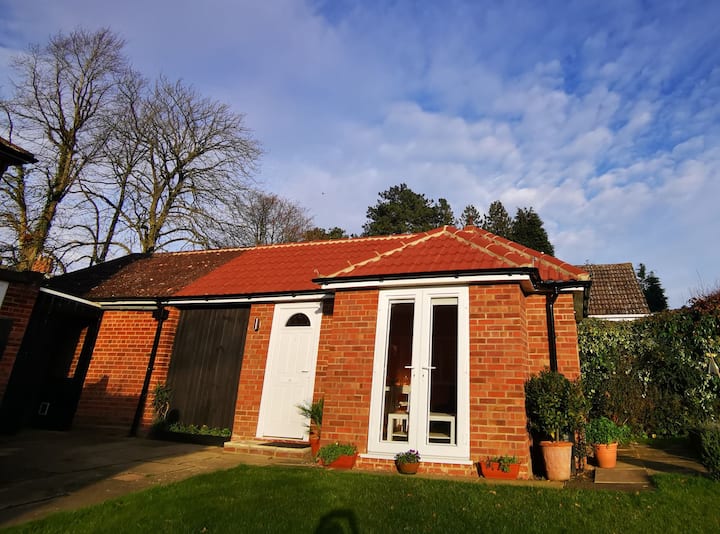 Self-contained Modern Annexe. - Woodhall Spa