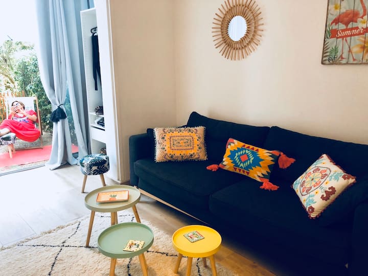 Studio Rez De Jardin 
Piscine L’été
Parking - Sète