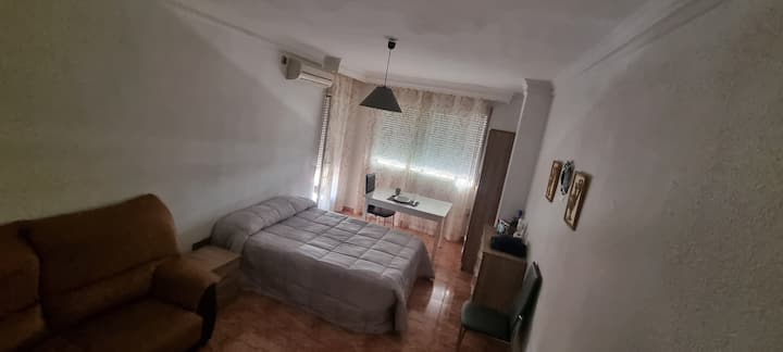 Magnífica Habitación En Una De Las Mejores Zonas - Martos