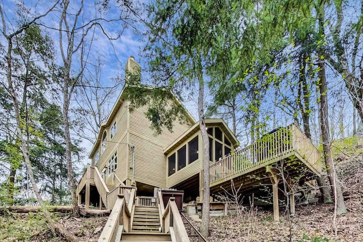 Beach House In The Trees - Shared Private Beach - Warren Dunes State Park, Sawyer
