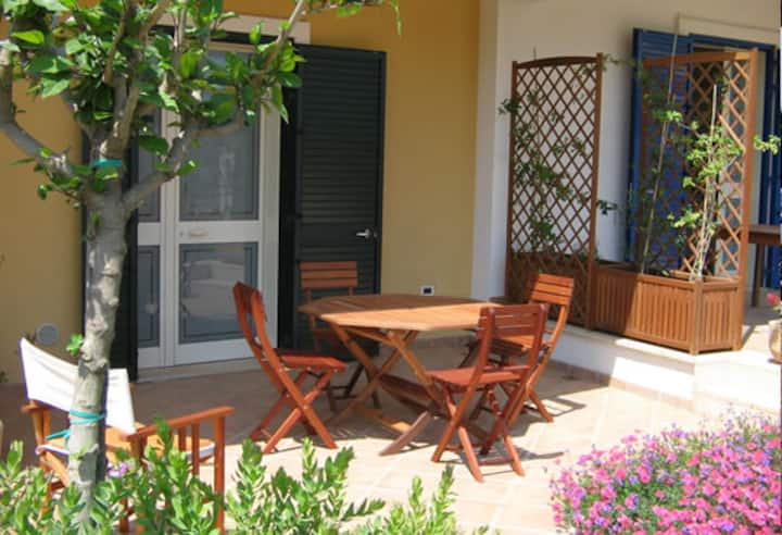 Casa Con Giardino - Torre Lapillo