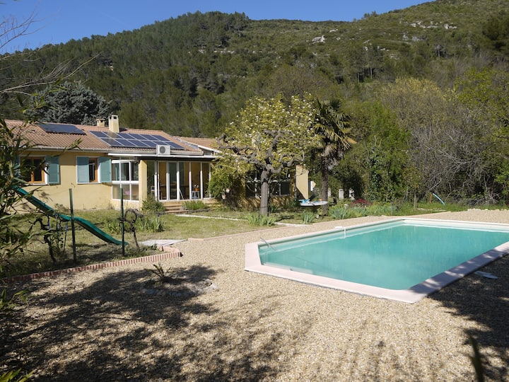 Villa Standing Cote D'azur, Swpool - Cuers