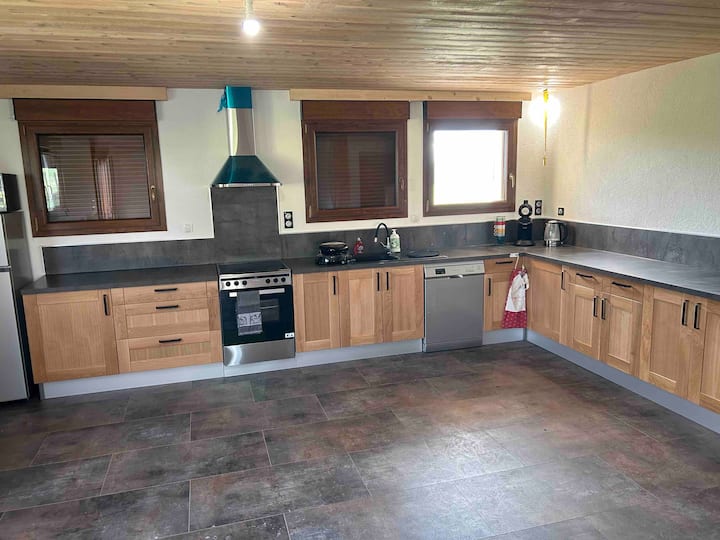 Grand Appartement Dans Maison En Pleine Campagne ! - Salins-les-Bains