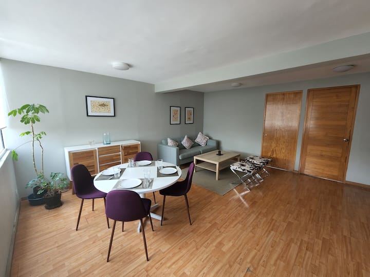 6th Floor, 2 Bedrooms. 1 Block Away Angel Indep. - Mexico City