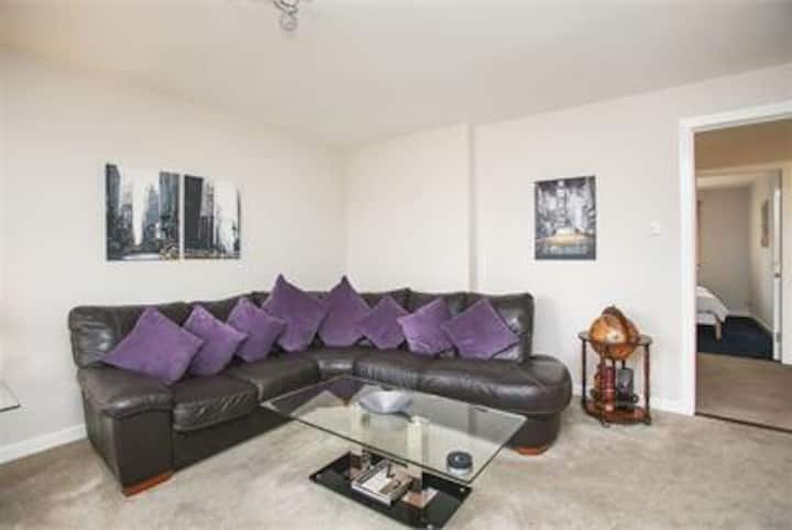 Immaculate Cosy Flat Next To Holyrood Park! - Edinburgh