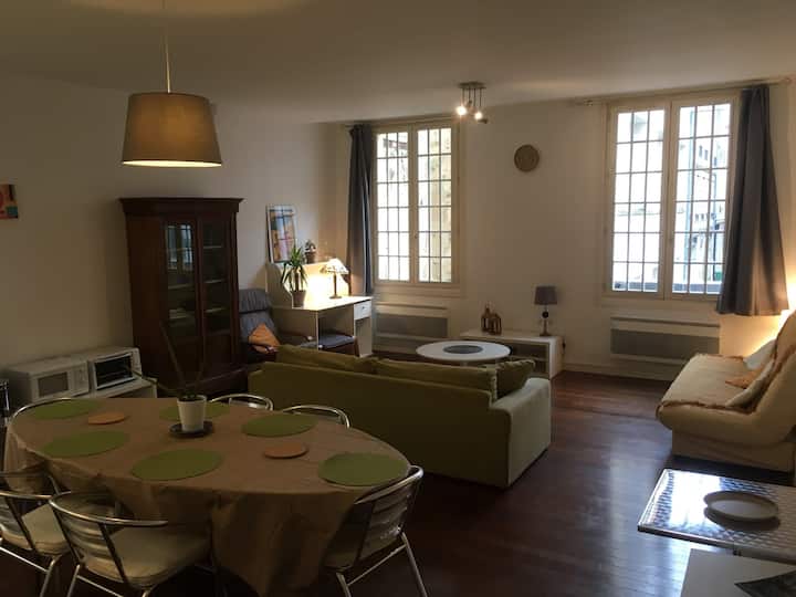 Bordeaux Centre - Appt - 2 Chbres/6 Personnes - Pessac