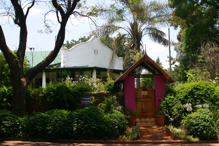 Abigails Bed And Breakfast - Johannesburg