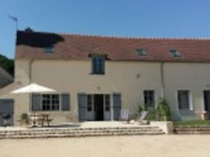 A Louer Gîte 12 Pers. 4 éPis. Ideal Pour Jo 2024 - Chevreuse