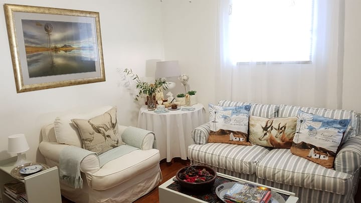 Wild Olive Cottage - Country Comfort In Bethulie - Bethulie