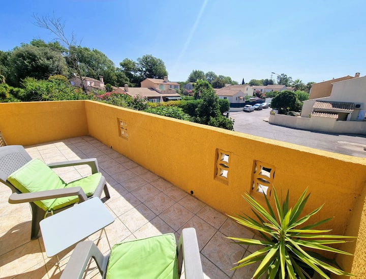 Hyères T2 Terrasse + Balcon - Hyères