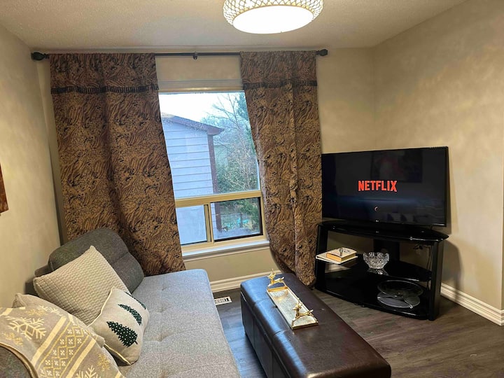 Prime 2bdr /2 Beds Walk To Yonge St Richmond Hill - Vaughan