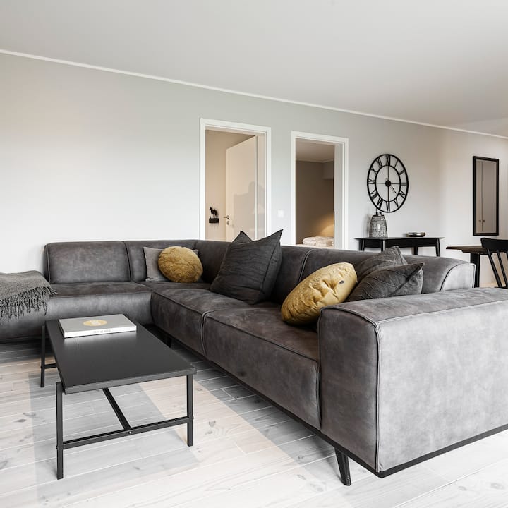 2 Bed Flat With Access To Private Geothermal Pool. - Islândia