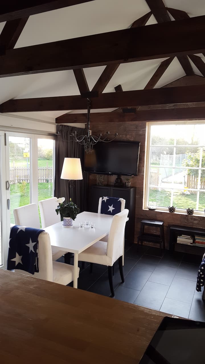 Strandhems Cottage Vid ÖResund, 100m Till Havet. - 말뫼