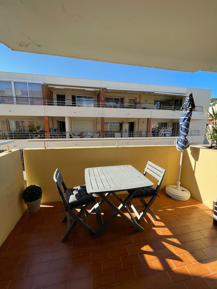 Superbe Studio Au Bord De La Mer à Sete - Loupian