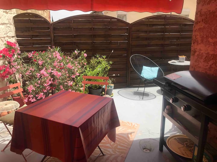 Maison Duplex Atypique, Entre Terre & Mer, Wifi - Lunel