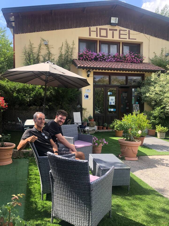 Pescasseroli  Camera Di Hotel - Pescasseroli
