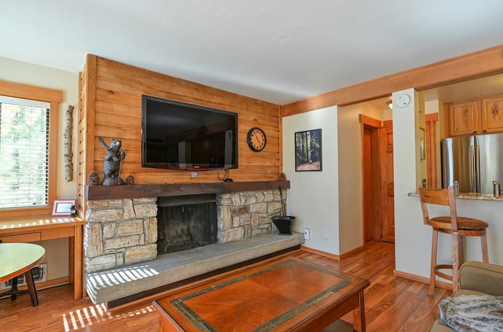 Tahoe Getaway Near Lake, Skiing, And Tahoe City - Tahoe City, CA