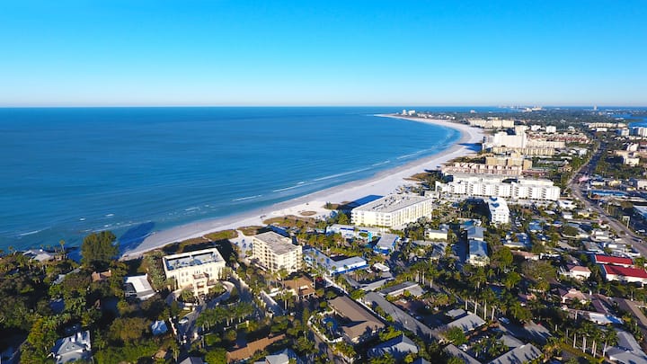 Siesta Key Cottages Crescent 1d Beach/pool/hot Tub - Siesta Key, FL