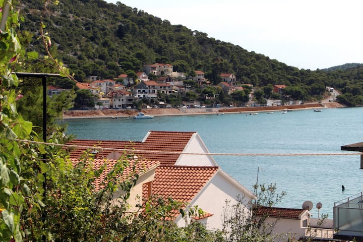 Sea Gazing Apartment 4+1 - Tisno