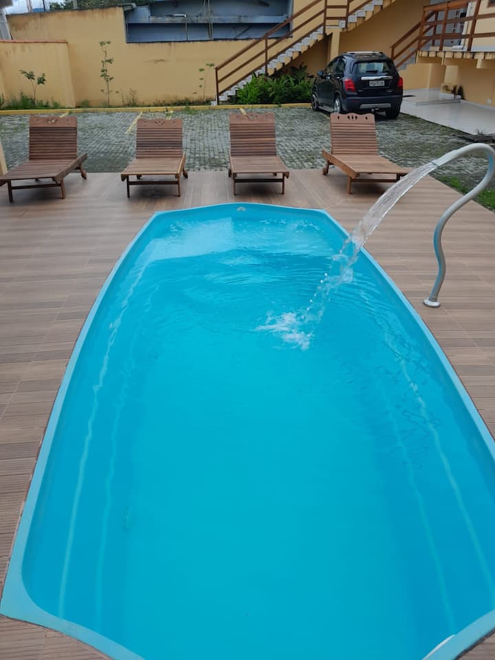 Apto(5) Com Sacada De Frente Para Piscina. - Ilhabela