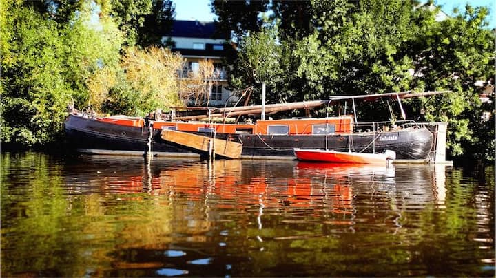 Charmante Péniche En Plein Centre Ville De Nantes - La Chapelle-sur-Erdre