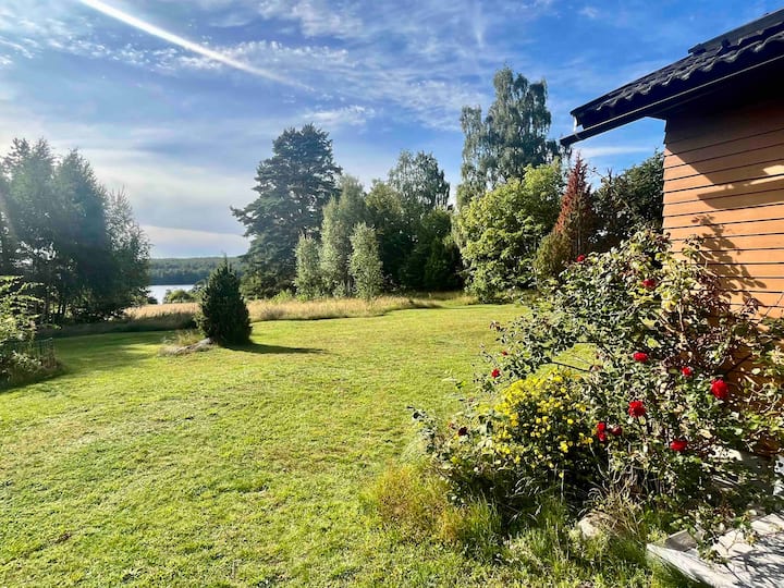 Rymligt Hus På Ivö Nära Natur Och Sjö - Bromölla