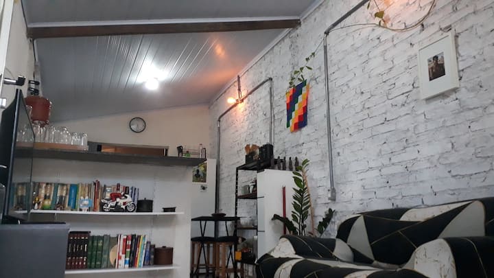 Casa Aconchegante Estilo Loft- Locação Curta/longa - Uberlândia