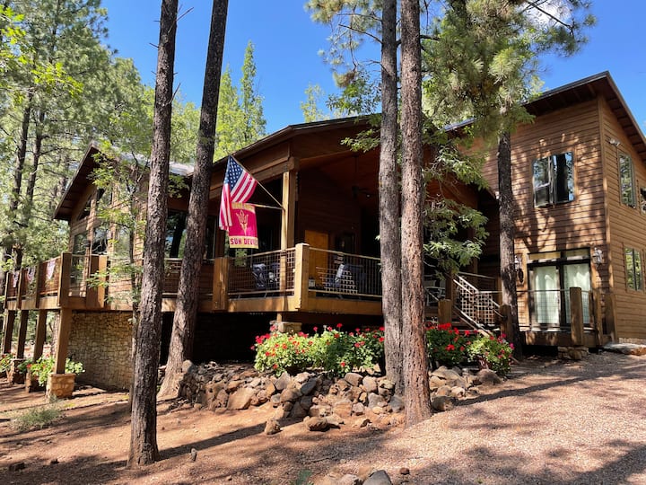 Snowed Inn Cabin-luxury In Gated White Mountain Cc - Pinetop-Lakeside, AZ