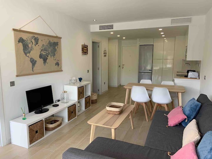 Moderno Y Precioso Apartamento. Jardines Del Mar. - Marbella