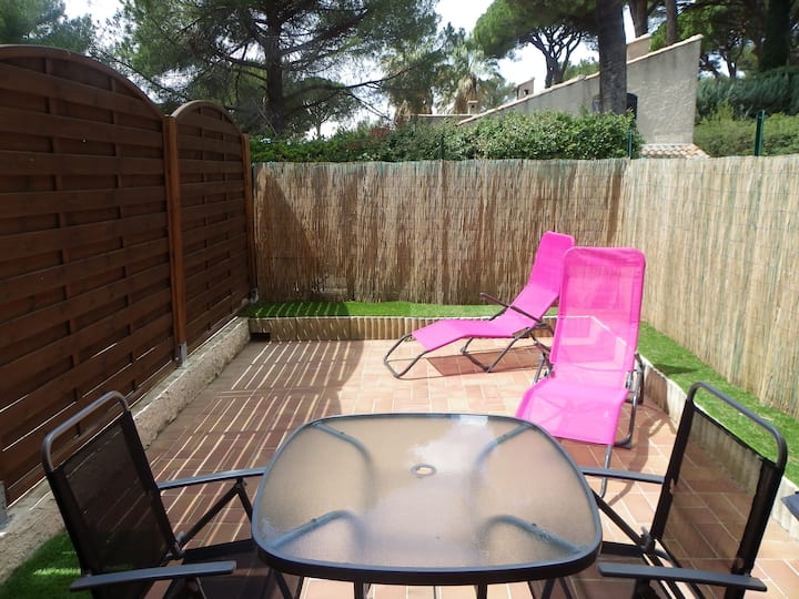 Studio Avec Clim + Grande Terrasse /Plage à 300m - Les Lecques