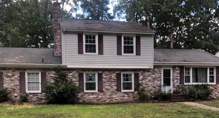 Portsmouth Coastguard --Large 3 Room Apartment - Portsmouth, VA