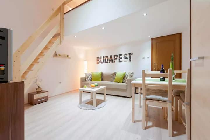 Kiraly Loft Studio In The Center - Budapest