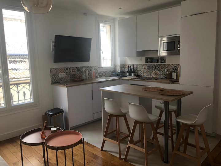Comfort And Cosy Flat Near Train Stations - Paris