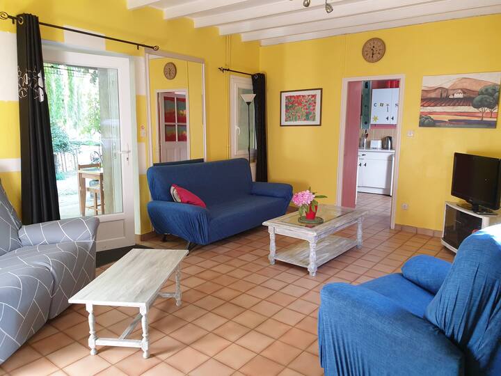 Gîte à La Campagne, Avec Accès Aux éTangs - Doville