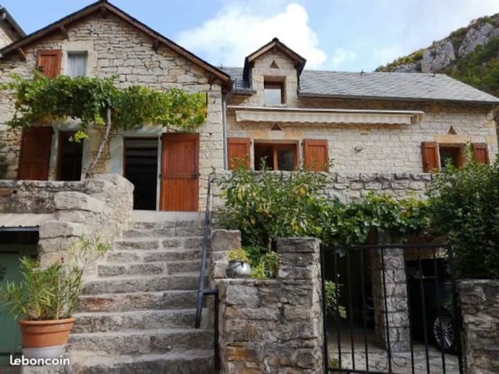 Gîte 8 Personnes Gorges Du Tarn - Les Vignes