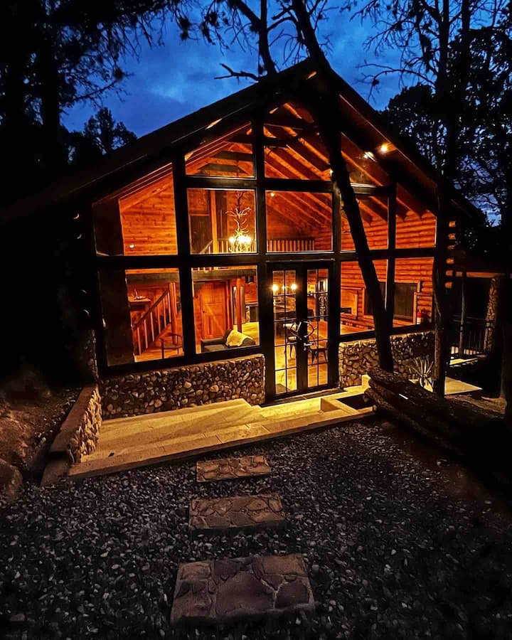 La Cueva Del Oso - Yellowstone - Nuevo Leon