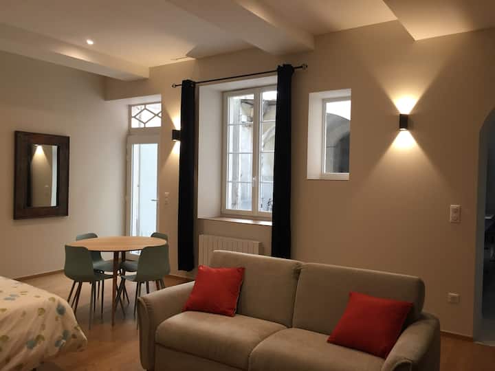 La Sérénité Du Couvent - Valence, France