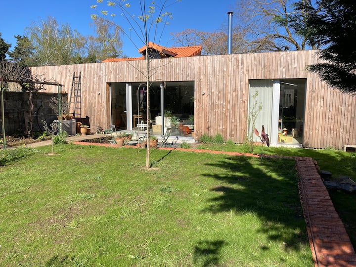 Charmante Maison Au Calme - Accès Facile - Rezé