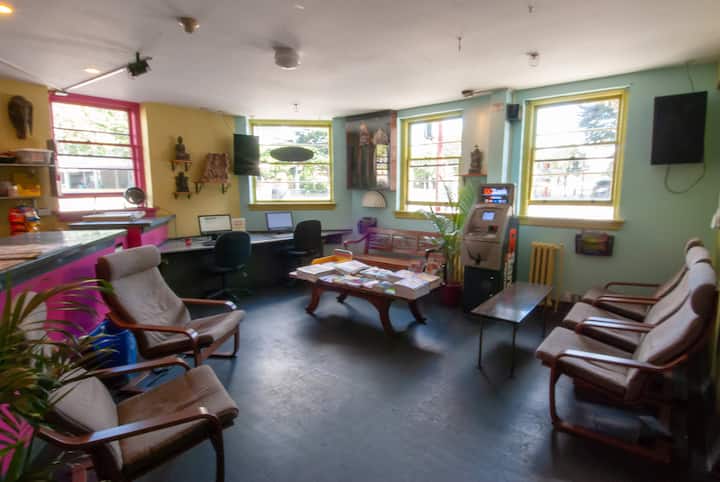 Micro Double Room - Victoria