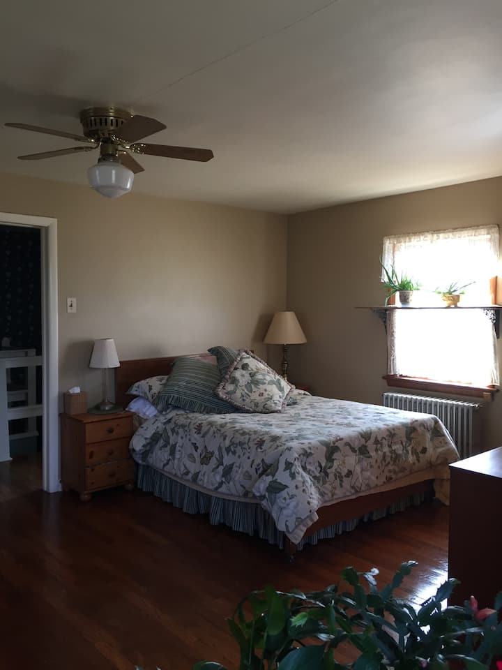 Keller’s Place - Doylestown, PA